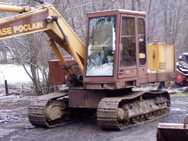 BEATRUCKS VEHICULOS PESADOS: CASE POCLAIN 888