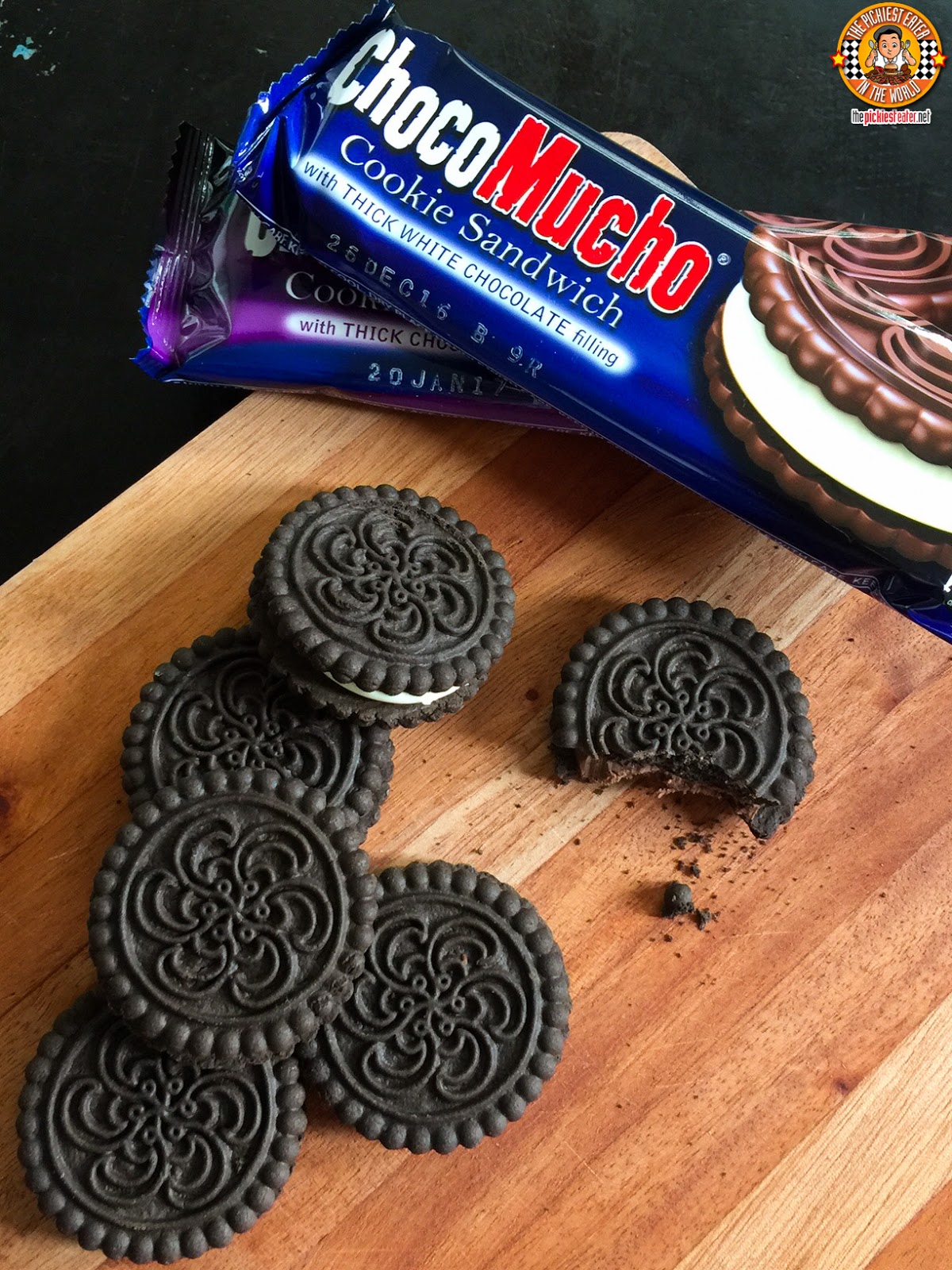 THE PICKIEST EATER IN THE WORLD: NEW CHOCO MUCHO COOKIE SANDWICHES!