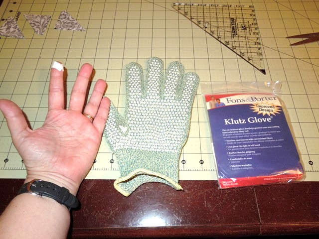 Quilt and Sew Forever: Boo Boos, Klutz Gloves & Flying Geese