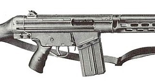 Whatever Weapons : Heckler & Koch G3 rifle (Germany)
