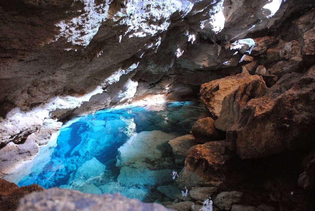 Perfect view in Kupang , Nusa Tenggara Timur-Indonesia: Gua Kristal Kupang