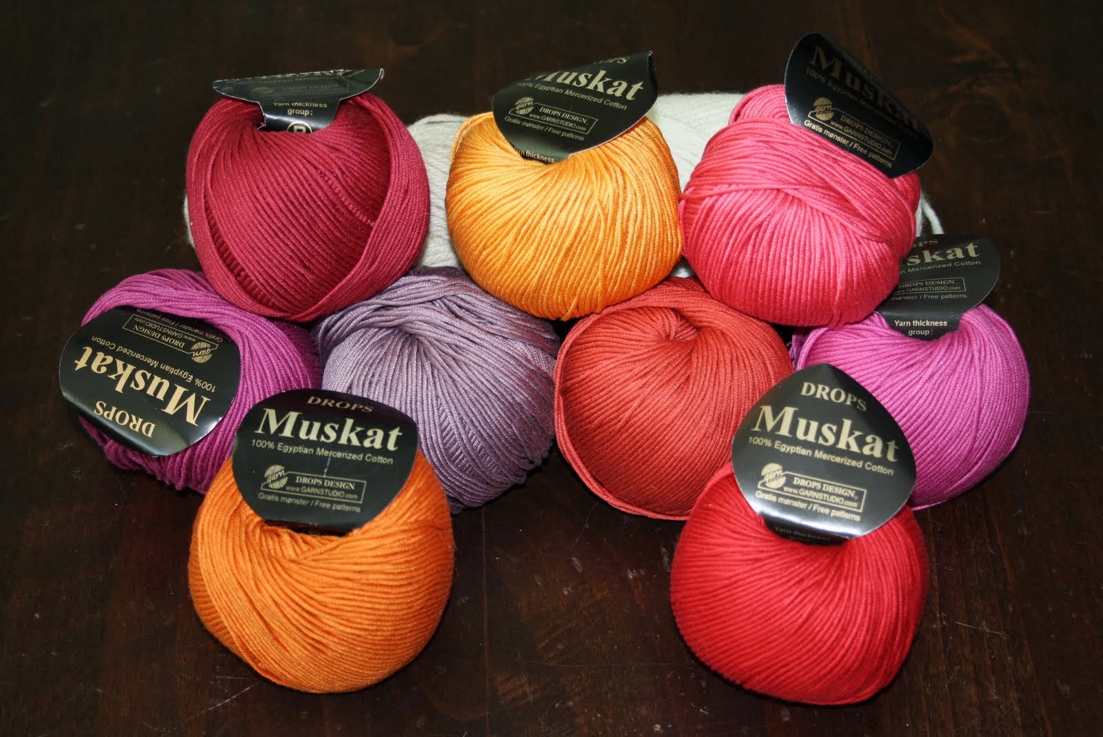 Mijn creatieve hoogtepunten!: Omslagdoek van Drops Muskat