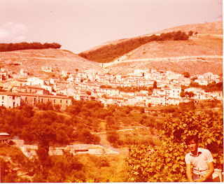 SANTOMENNA A 30 ANNI DAL TERREMOTO: COM'ERA PIEDI LA TERRA