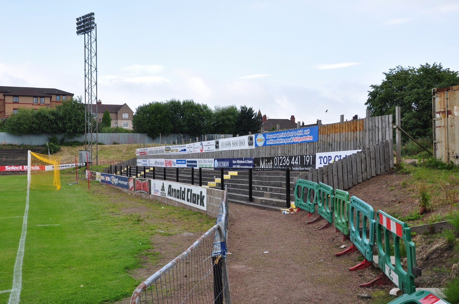 Extreme Football Tourism: SCOTLAND: Albion Rovers FC