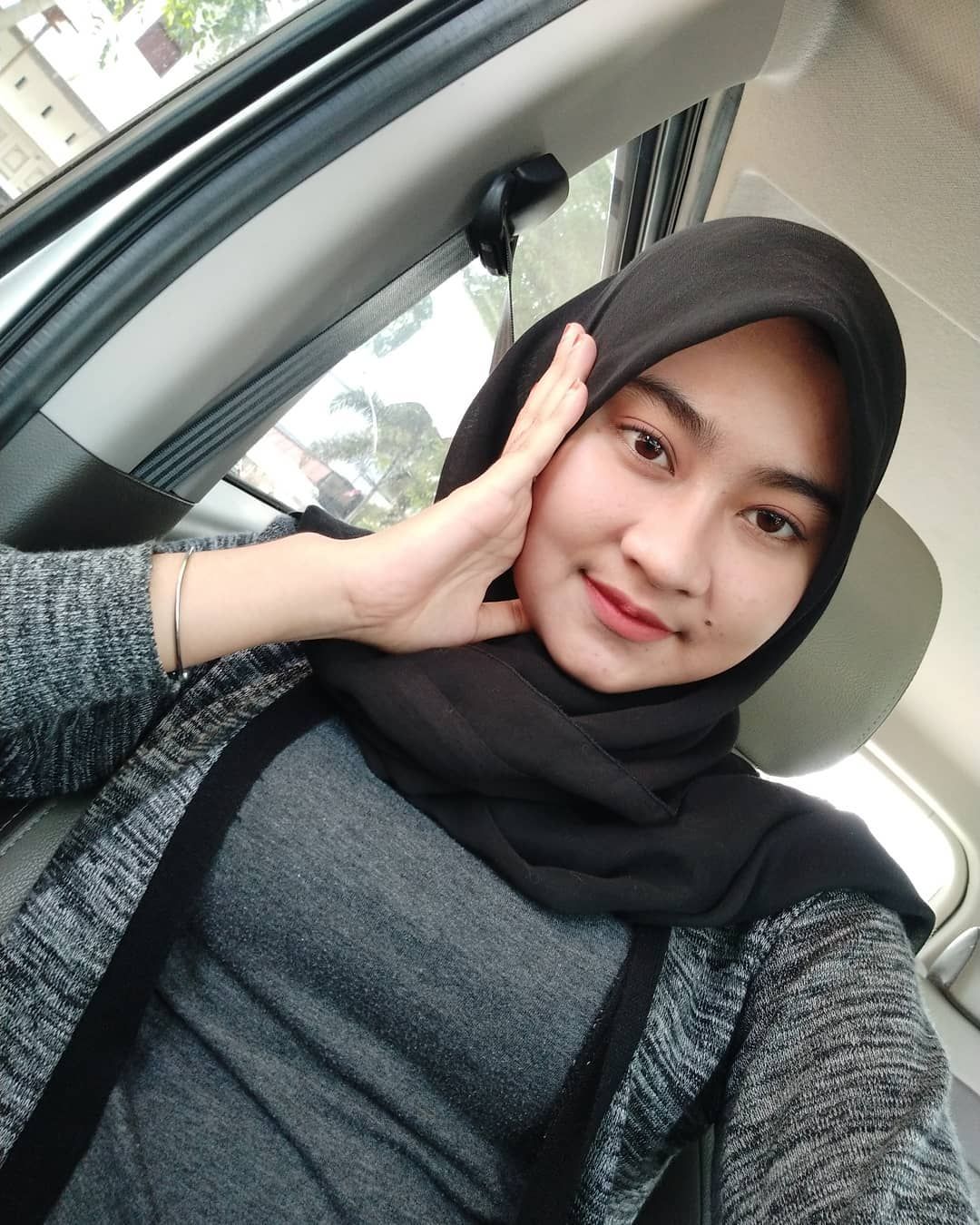 Viral pacar hijab