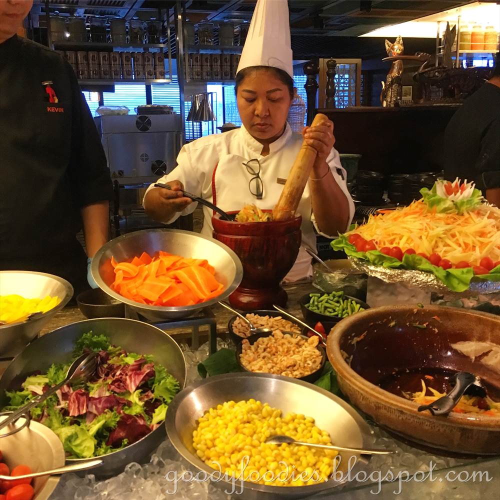 GoodyFoodies: Absolute Thai Buffet Dinner @ Makan Kitchen, DoubleTree ...