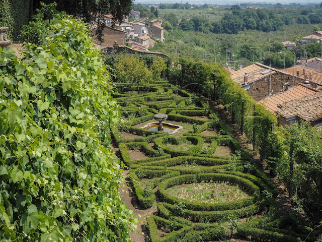 Italy: Castello Ruspoli- See the Garden, Meet the Family