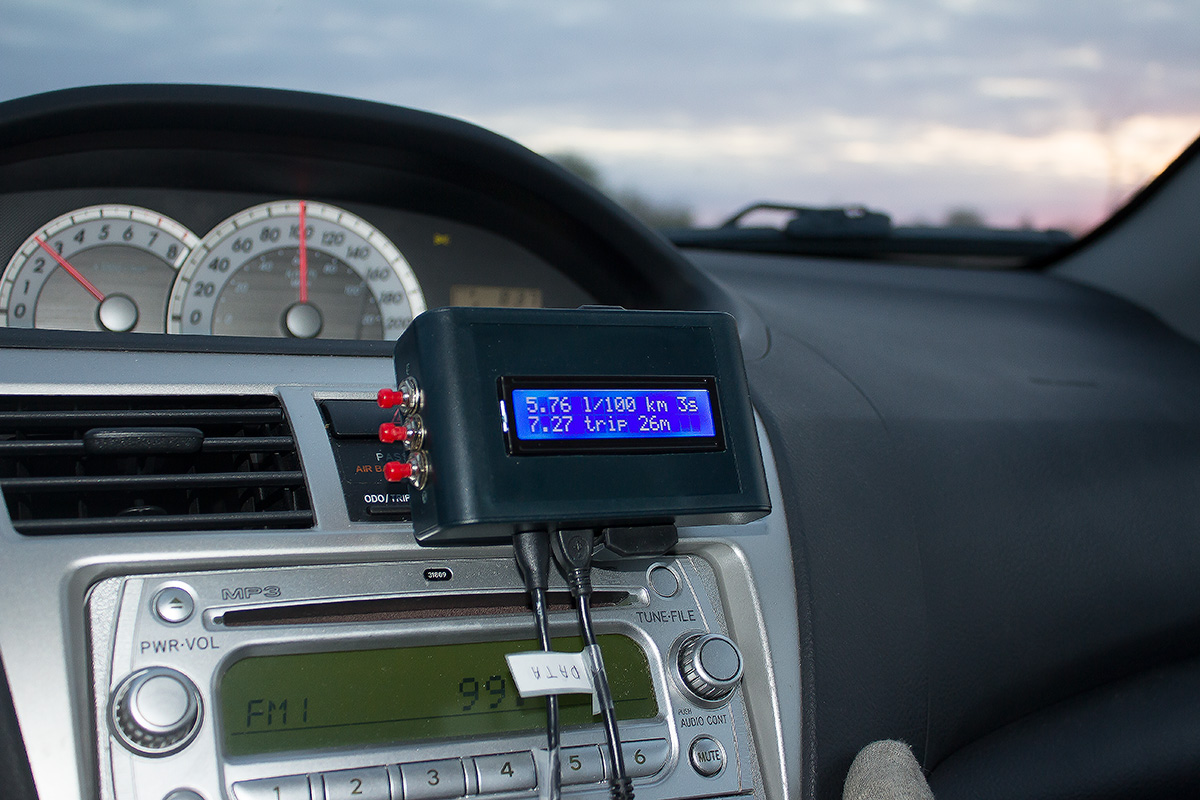 Just an illusion: Raspberry Pi Zero + HD44780 in a slim package for use ...