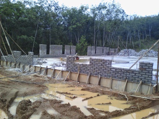 TAHFIZ ARABIC AL GONTORY: Pembinaan Sekolah Tahfiz di Rembau sedang ...