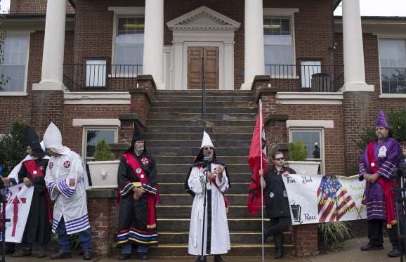 Voces Liberales: Ku Klux Klan