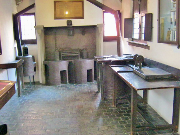 modeling the SP: What’s a type foundry?