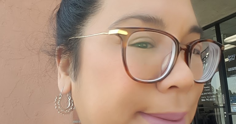 Order Your Eyeglasses Online is Easy with GlassesShop.com