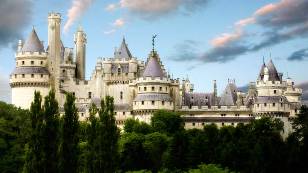 MERLIN CULT CLASSIC - Connecting BBC TV Series Merlin w/ News,Facts ...