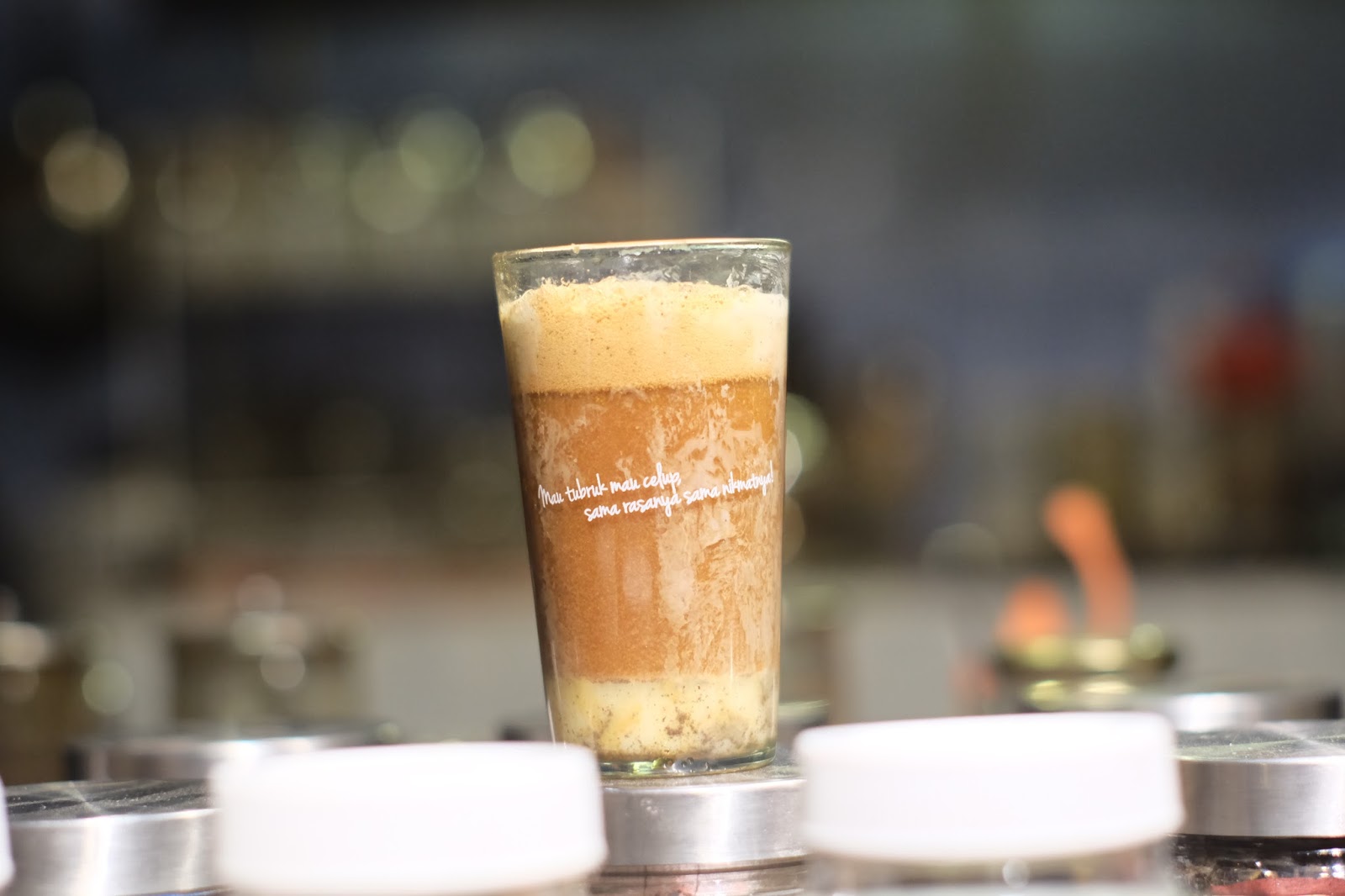 Kedai Lokalti: Teh Susu Telur (TST) ala Kedai Lokalti