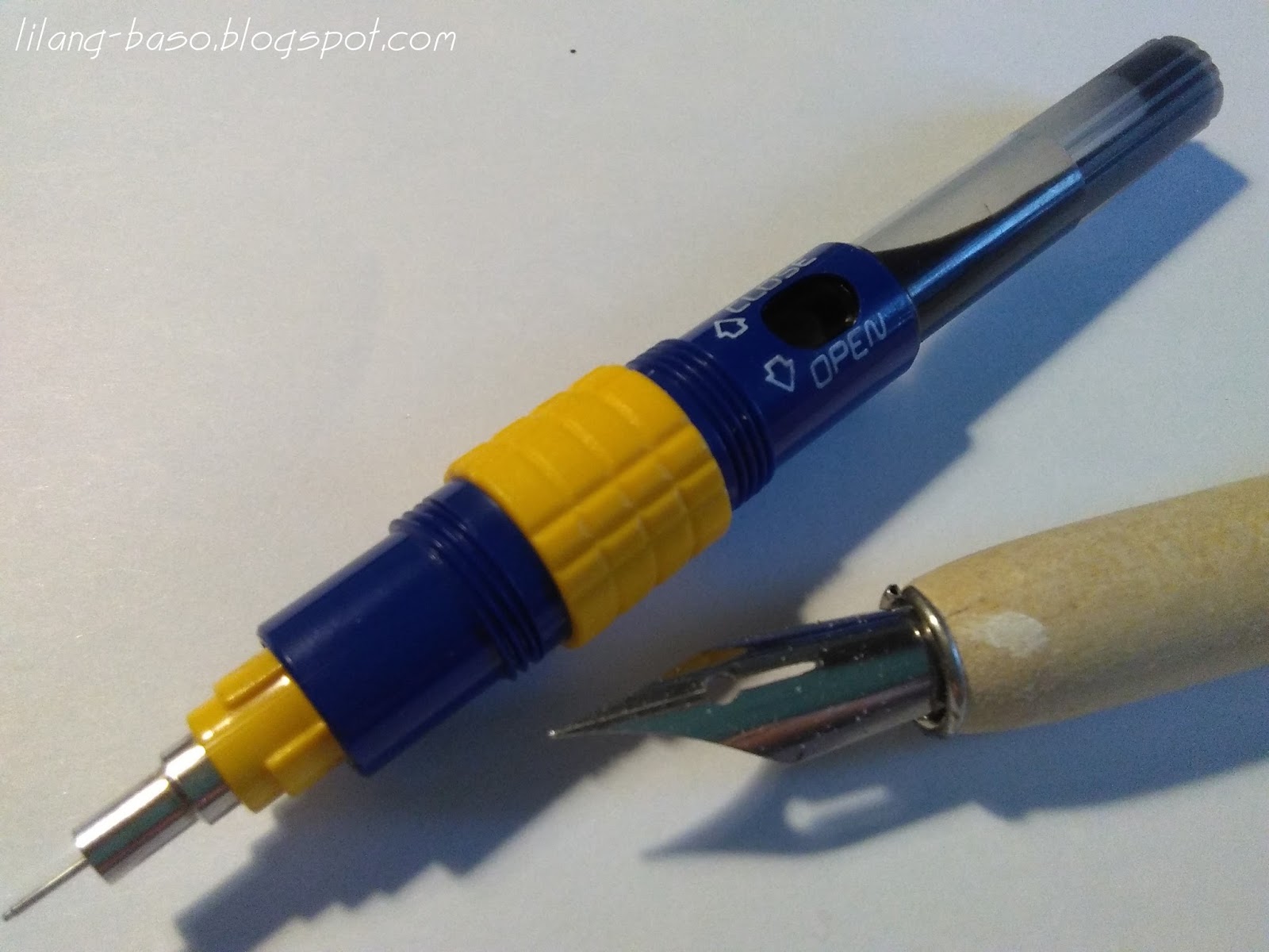 WZORKI I INNE INSPIRACJE: STYLOGRAF A RAPIDOGRAF