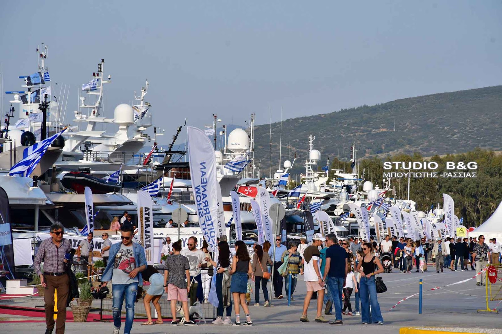 Φωτογραφία: ΑΝΟΙΞΕ Η 5 ΕΚΘΕΣΗ ΤΟΥΡΙΣΤΙΚΩΝ ΣΚΑΦΩΝ ΣΤΟ ΛΙΜΑΝΙ ΤΟΥ ΝΑΥΠΛΙΟΥ.