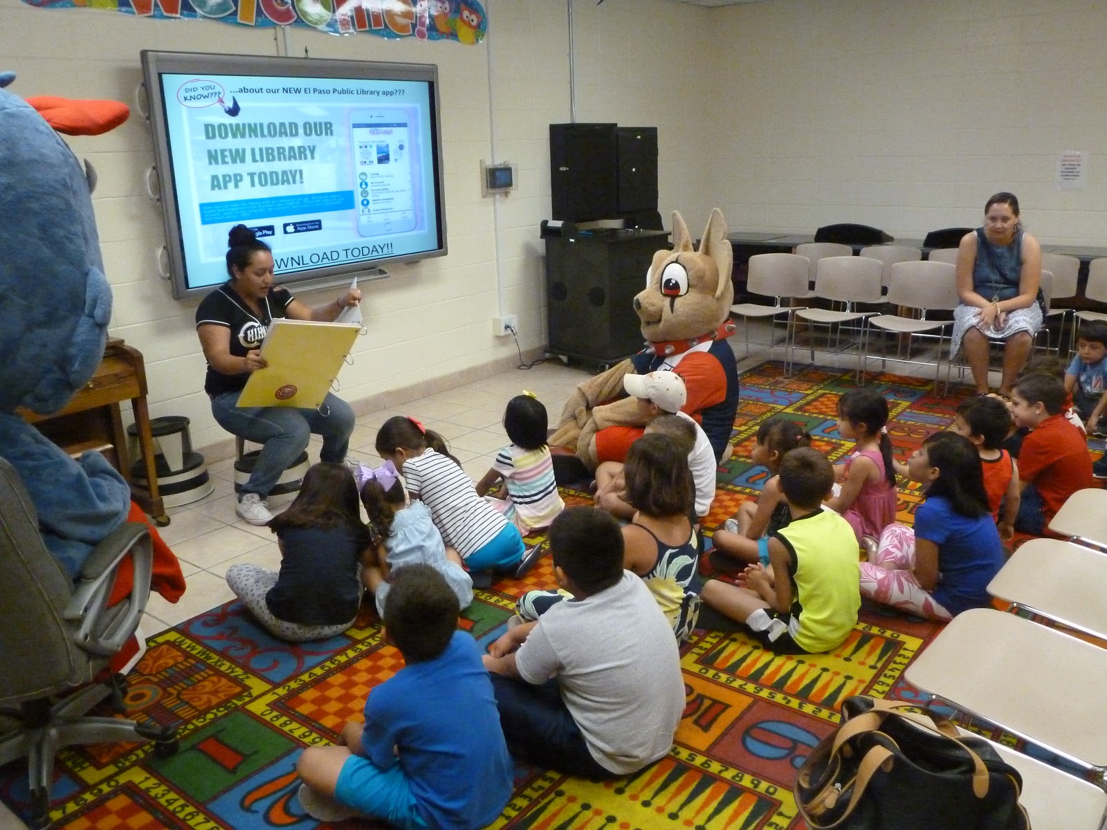 Chico and Lea visit the Westside Library