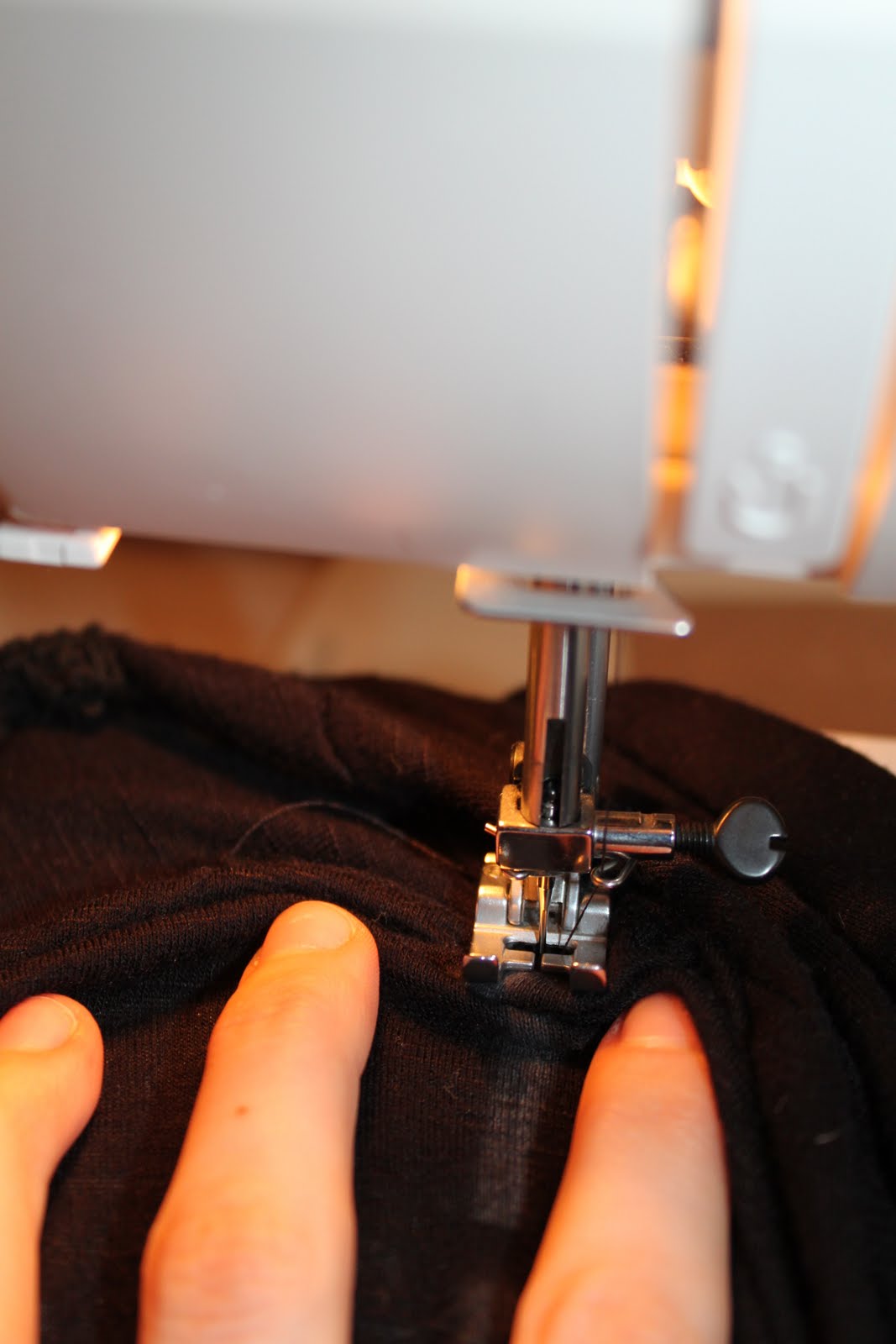 Something Pretty: Rouched Sleeve Tutorial