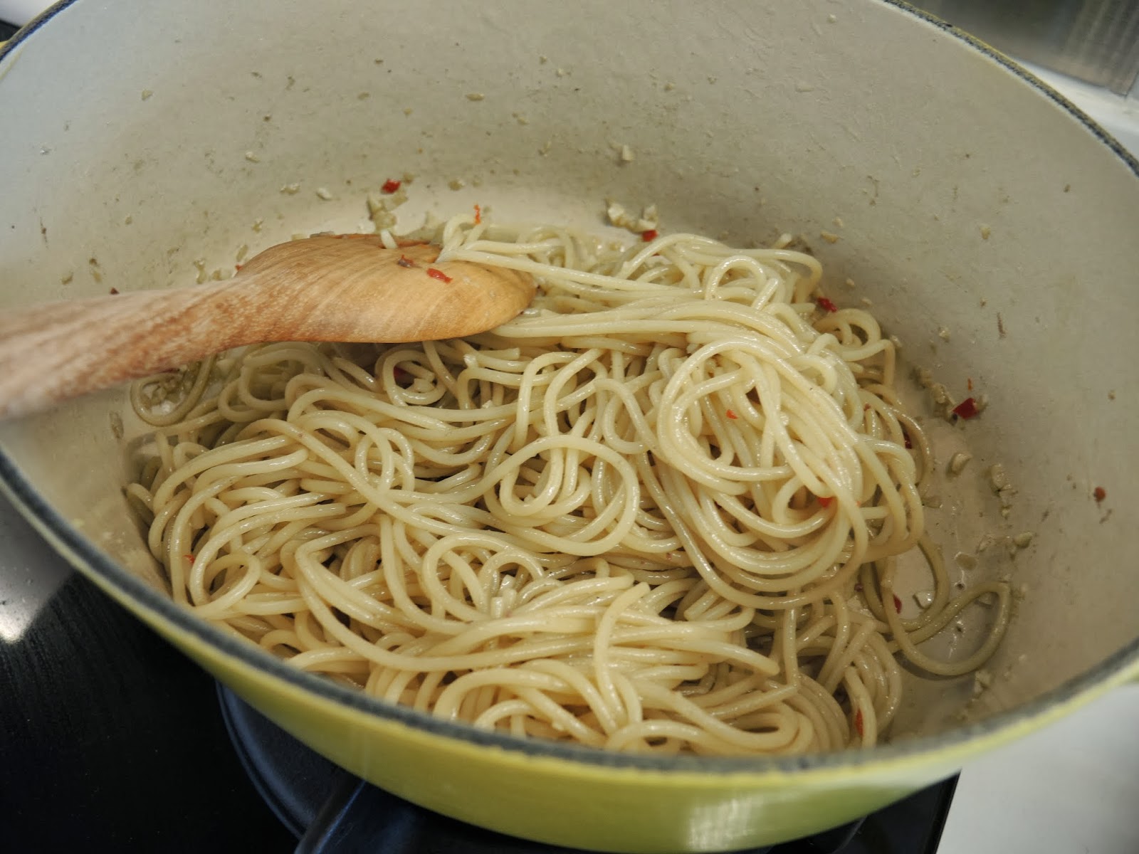 好心情廚房: 香蒜鯷魚意粉 Spaghetti Ali Olio