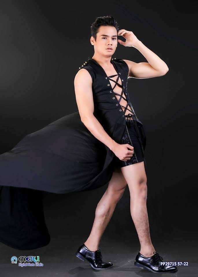 M y a n m a r H u n k s: Myat Min San by Photo Kyaw Kyaw (Meru)