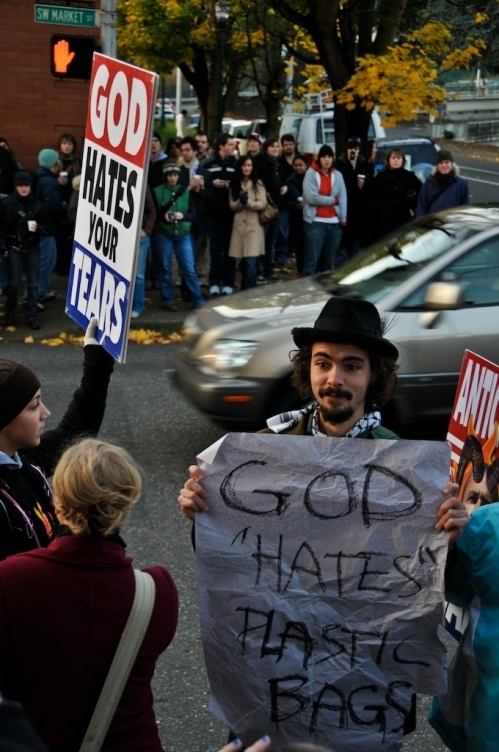 The 30 Best Anti-Westboro Baptist Church Protest Signs | Oh yes I am