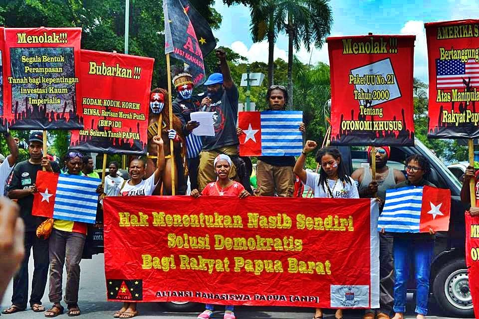 SUARA PAPUA MERDEKA - DEMO 30 november 2012 in NL