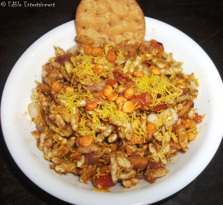 Edible Entertainment: Bhel Puri - Mumbai Street Food