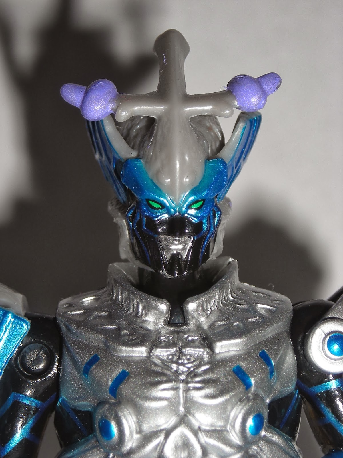 My Shiny Toy Robots: Toybox REVIEW: Power Rangers Megaforce Vrak