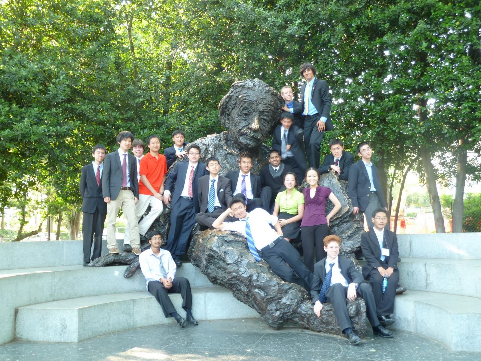 United States Physics Team Blog (AAPT)