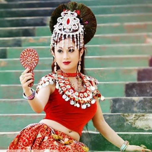Foto Cantiknya Bishesh Huirem Waria India Kontestan Miss International Queen 2016 Waria News