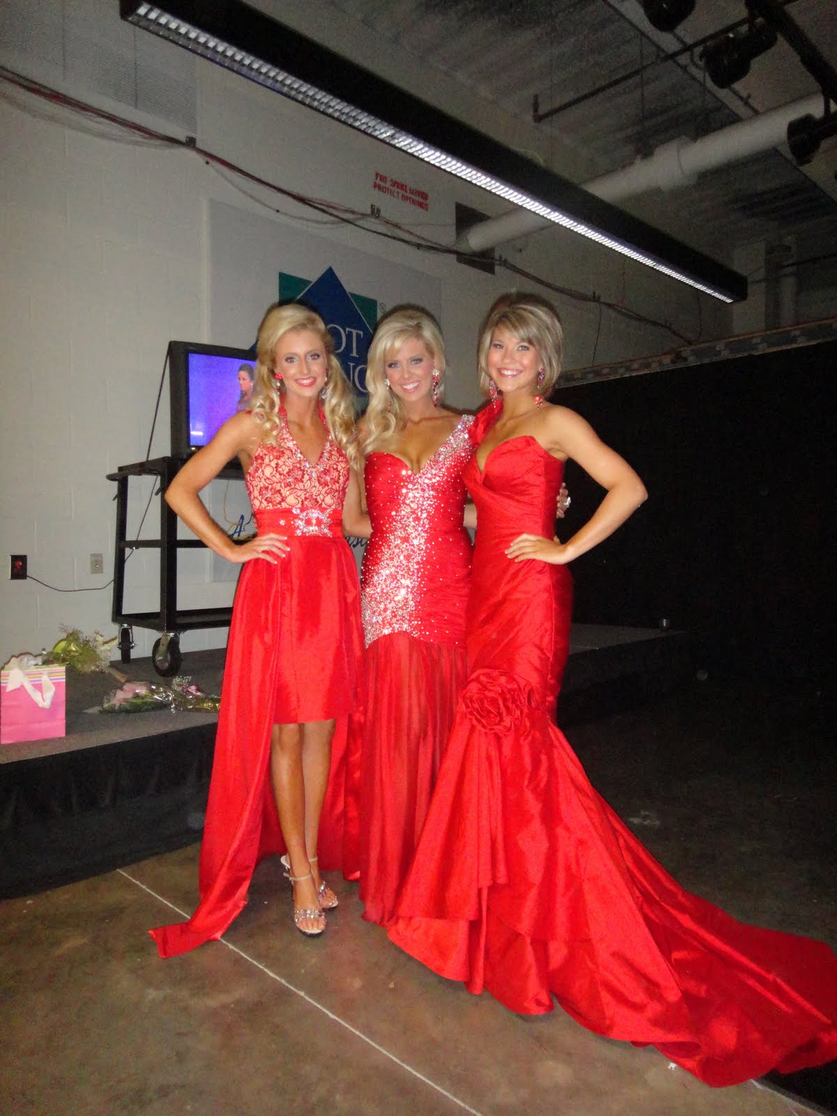 Charmed Bliss.: Friday Night - The Final Night!