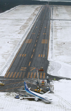 Kathryn's Report: All Nippon Airways Boeing 737-800, JA57AN, Flight NH ...