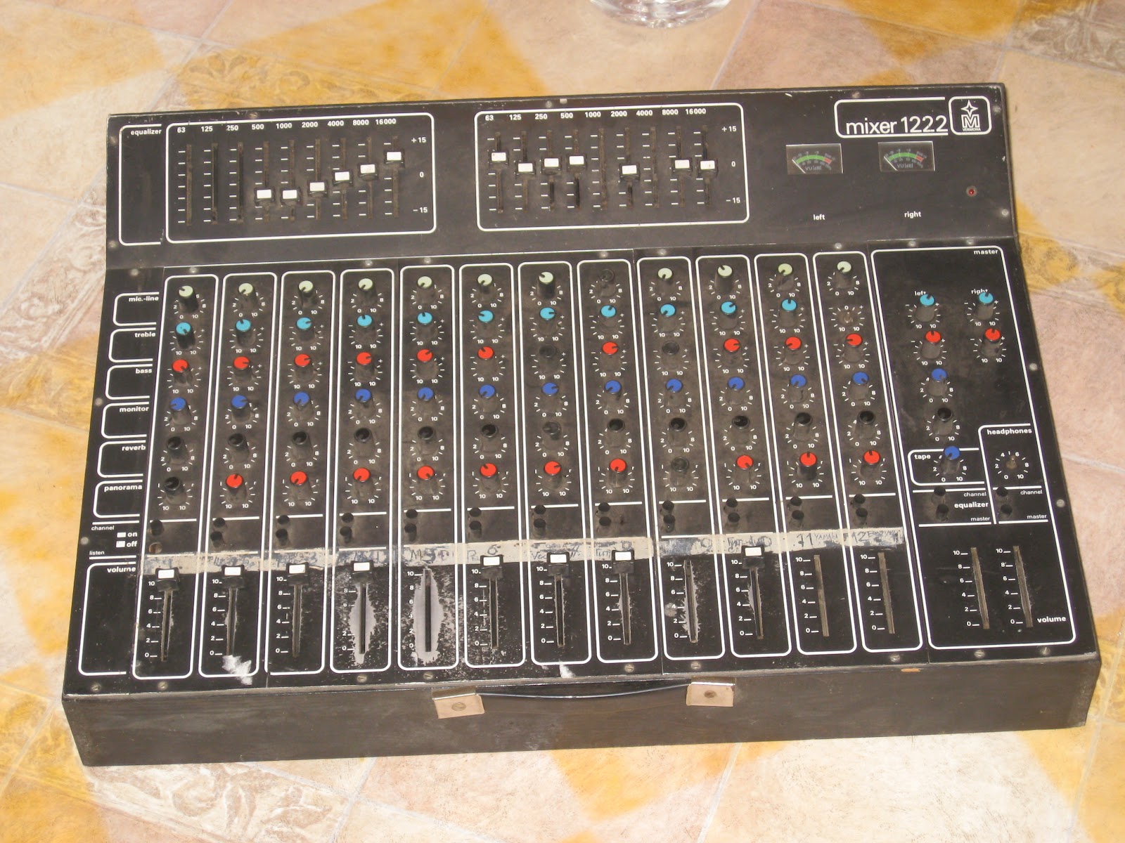 Infrequent Sound [sex.tex] technology: Vermona Mixer 1222