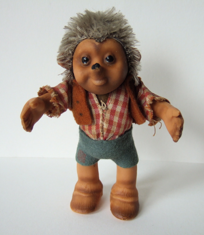 Curious Objects: Mecki, Micki, Macki, Mucki