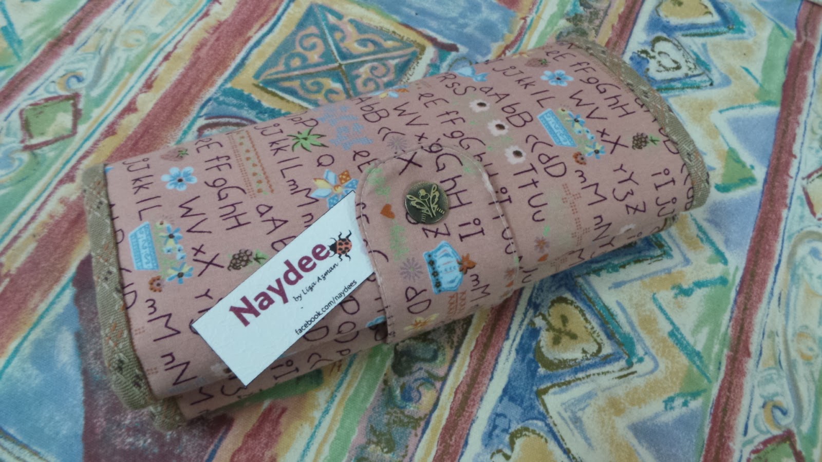 Creative Cocoon Studio: 24 colors organizer