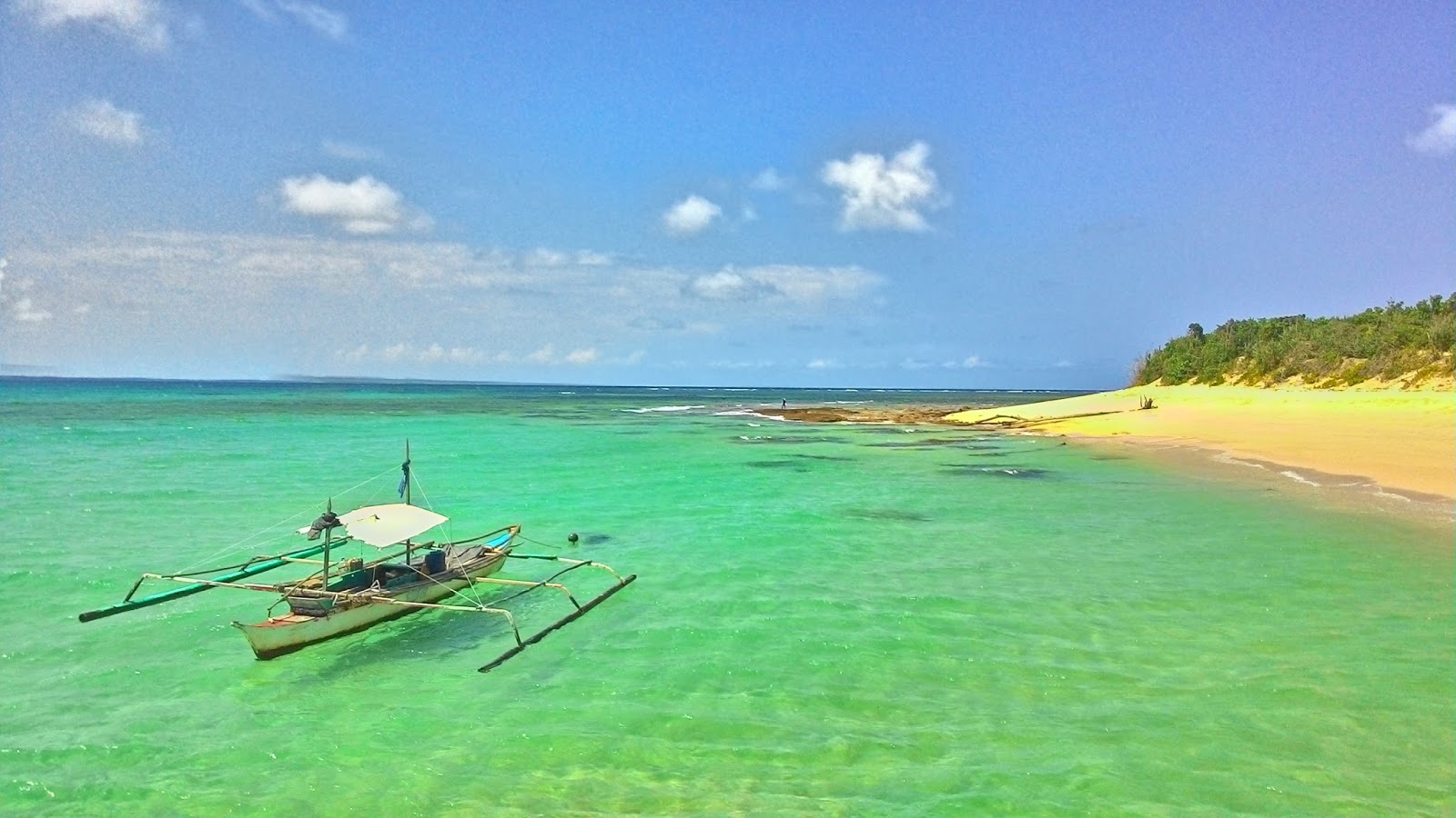 A Poser Adventure: Beach: Jomalig Island