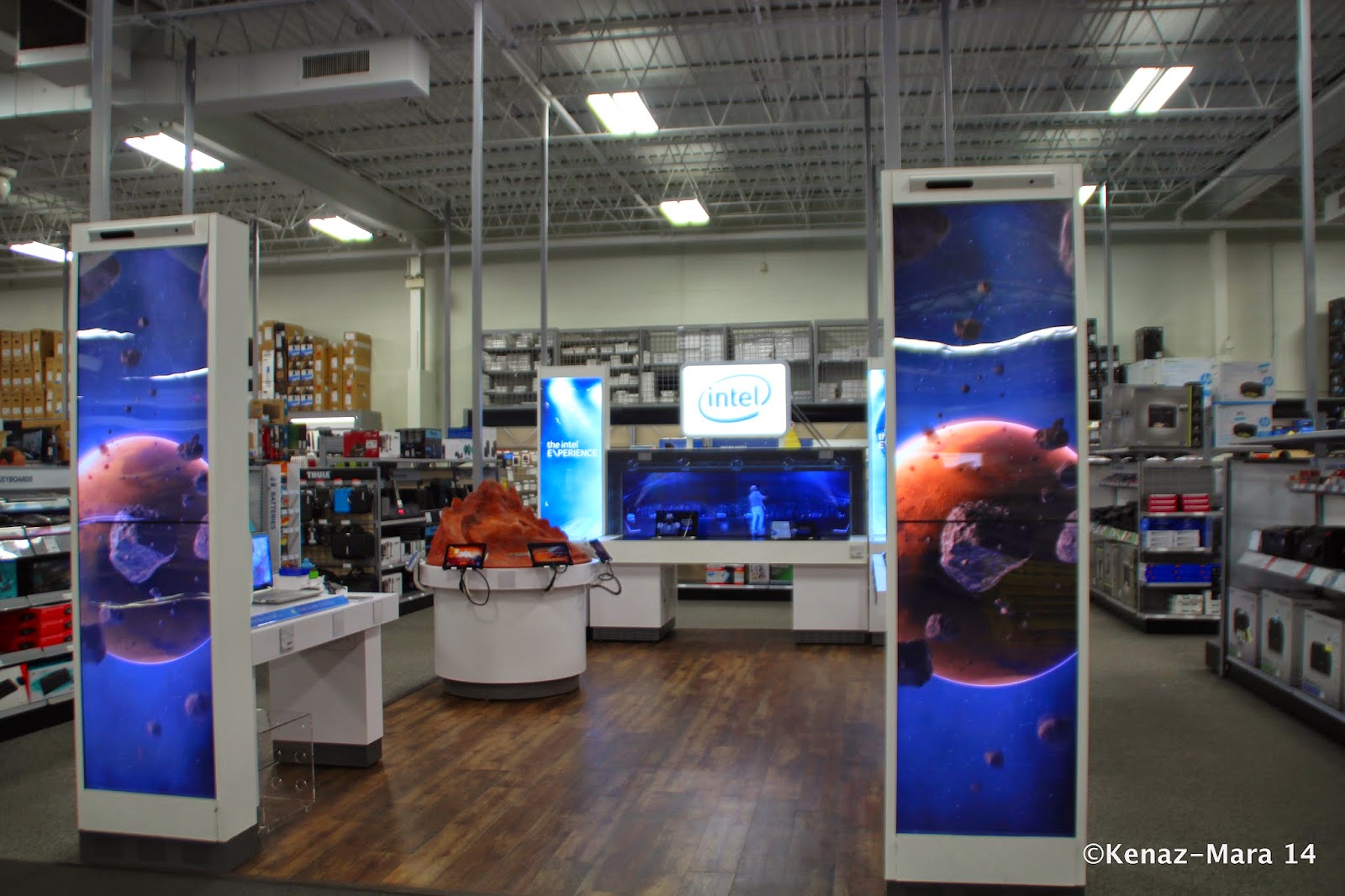 ChiIL Mama : Intel Inside Best Buy? Great New Interactive Intel ...