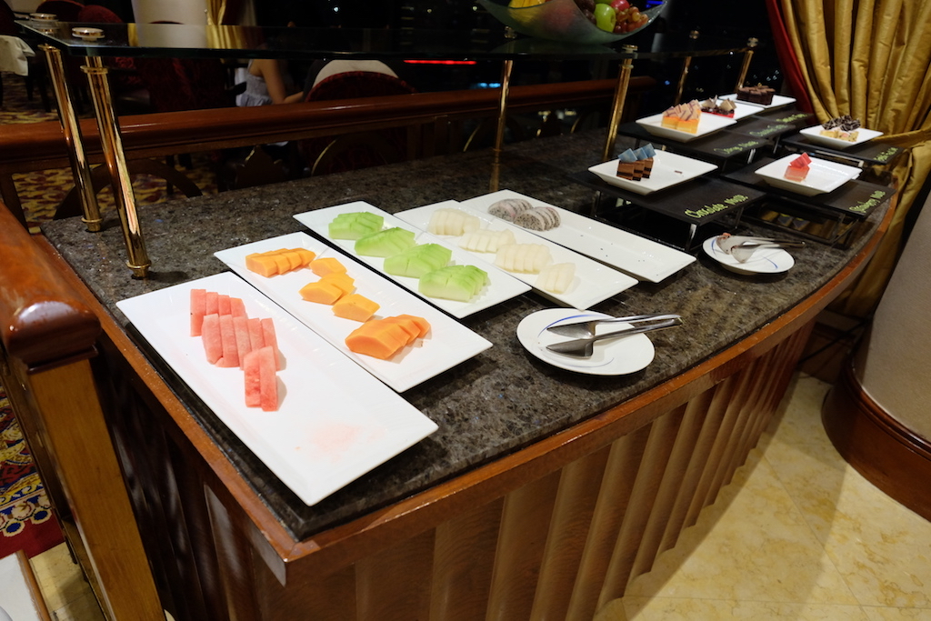 Staycation di The Ritz-Carlton Jakarta, Mega Kuningan | The Story of My ...