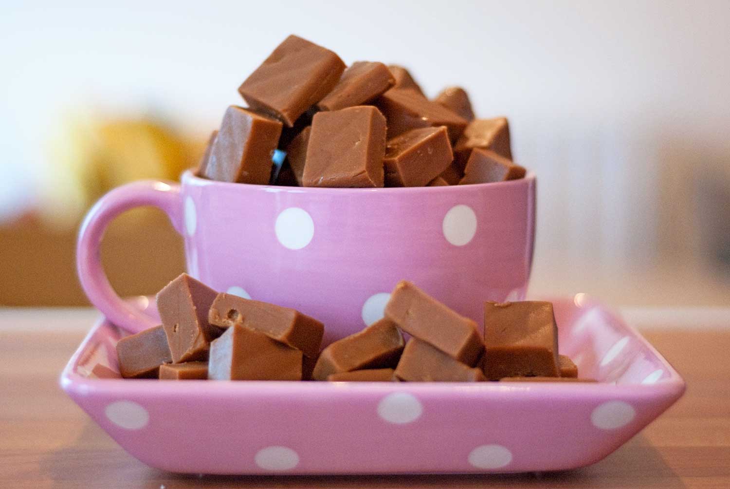 baking obsessively: Delicious mocha fudge (for Coffee Set Match)