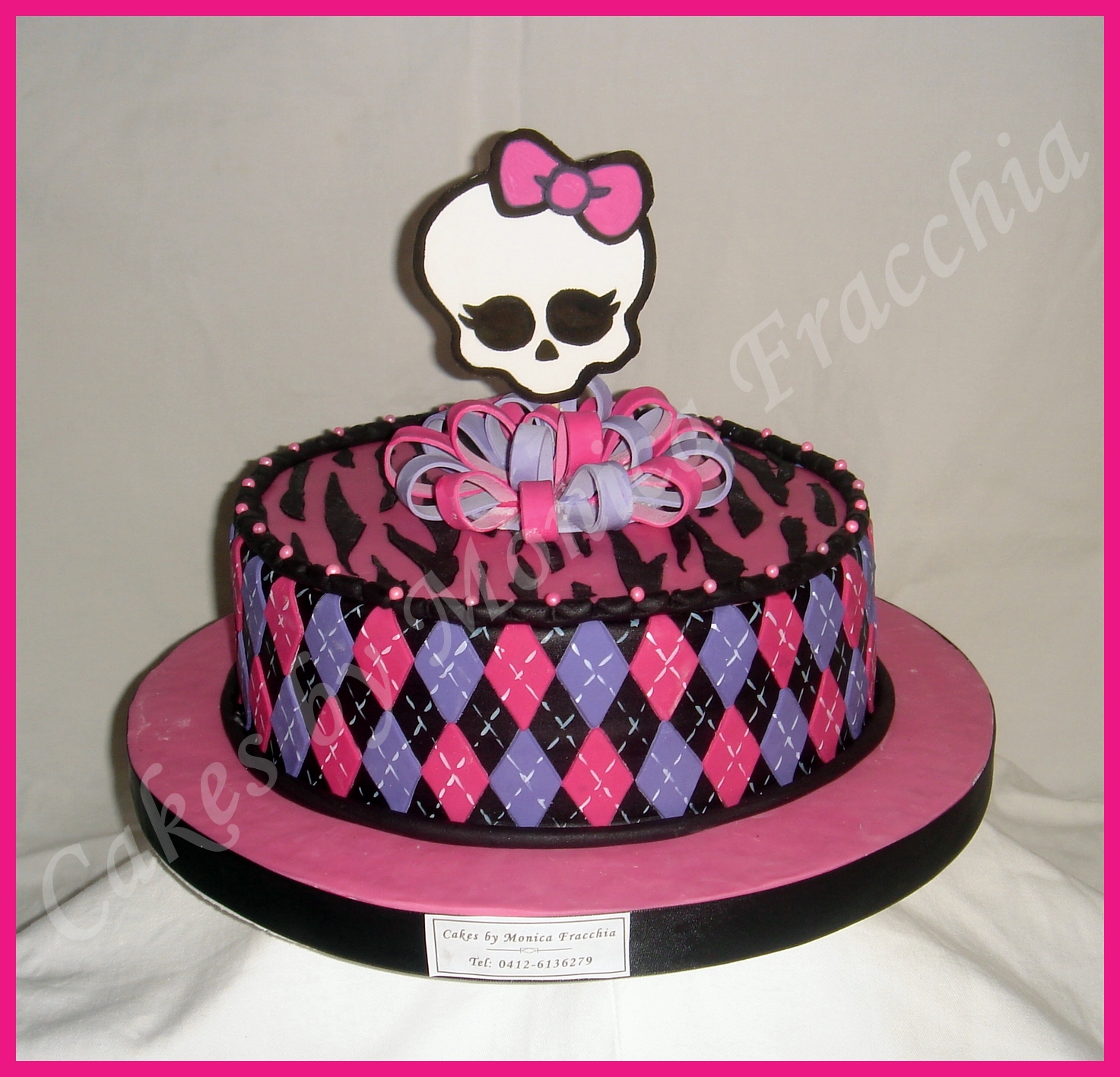 Monster high torta - Imagui