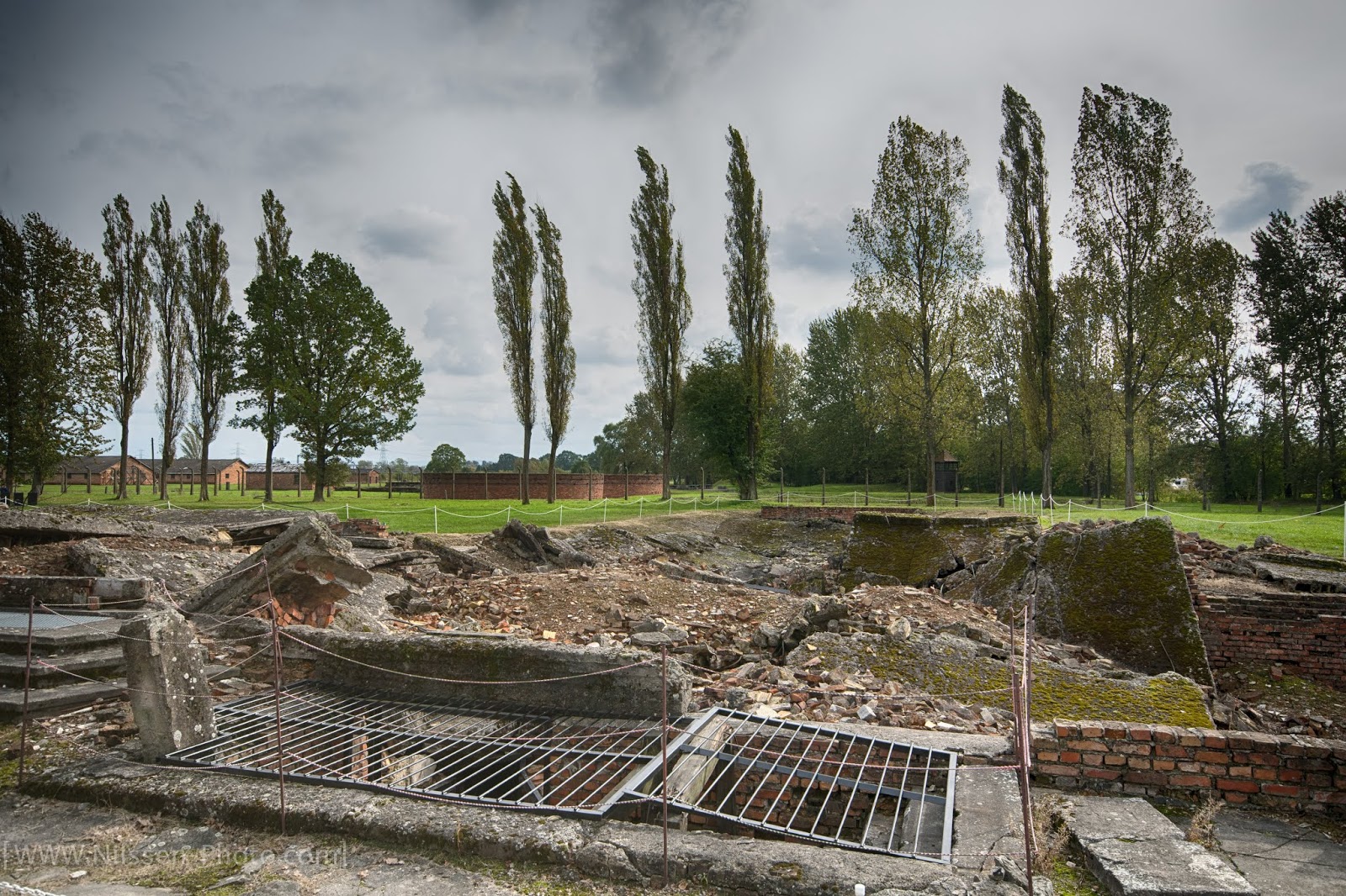 WWII Sites: Auschwitz 2: Krematorium 2