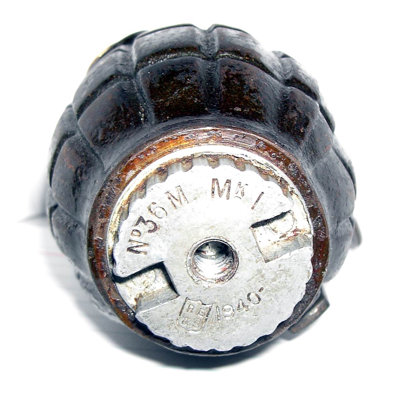 Weapon Guns Wallpaper: BOMB