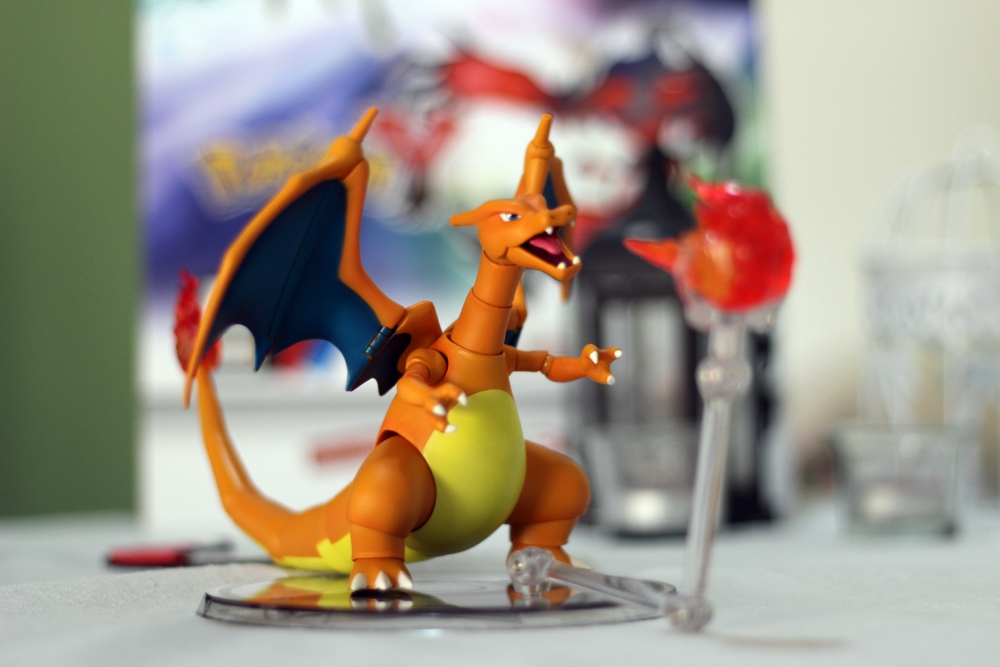 Review | Charizard D-Arts S.H. Figuarts | Colecionei!