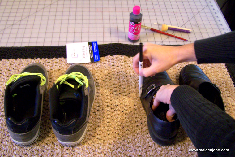 Cinders Says: Sharing Time - DIY Painted Shoe Rug