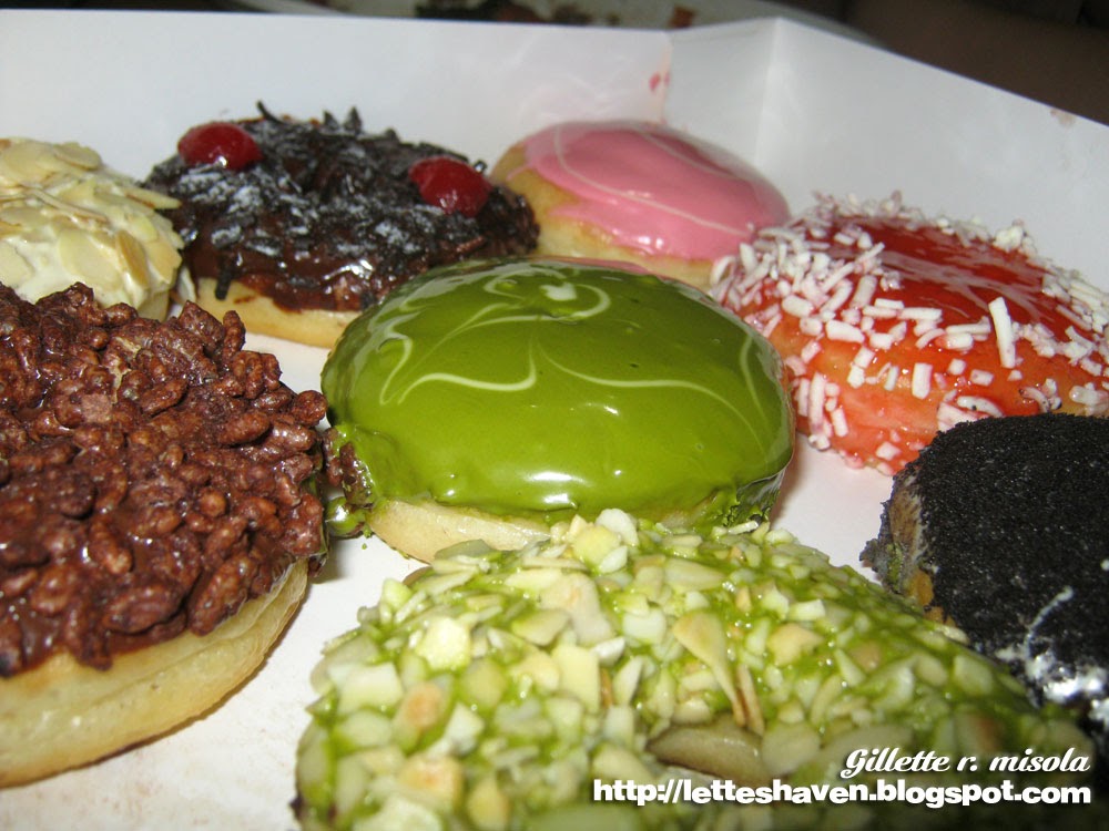 Lette's Haven: J.CO Donuts & Coffee Pasalubong