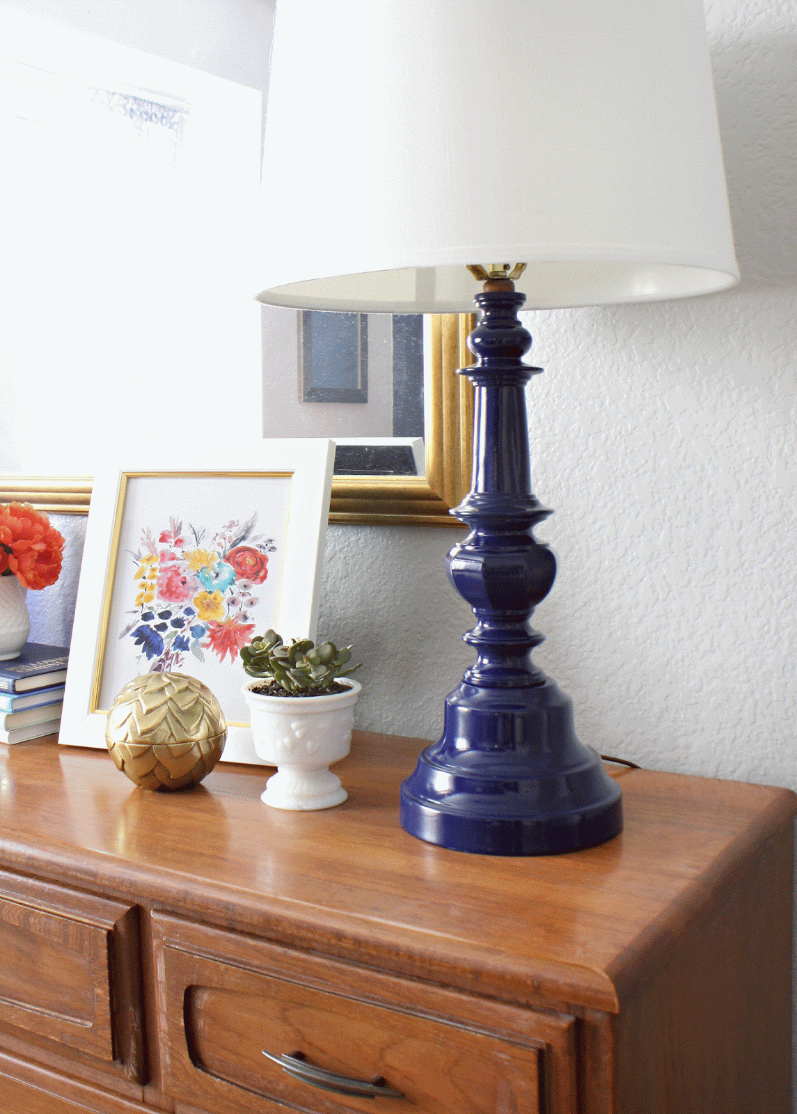 Mid Mod Inspirations: Navy Crazy and Ugly Lamp Makeover