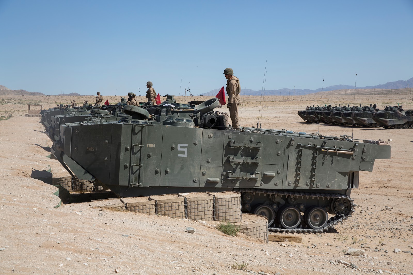 SNAFU CONFIRMED SAIC Got A Stop Work Order From The Govt On The AAV SU snafu-confirmed-saic-got-a-stop-work-order-from-the-govt-on-the-aav-su