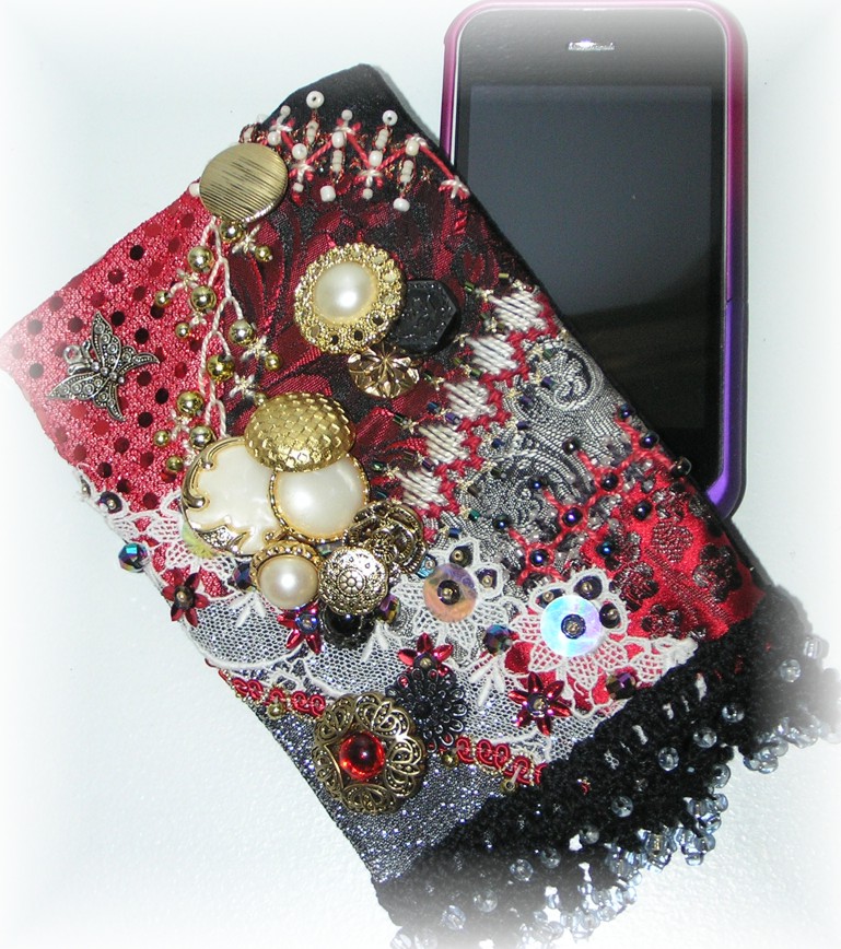 Kitty And Me Designs: Custom Order Cellphone Pouch