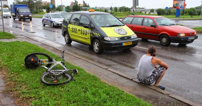 English Lithuania: Transport in Vilnius: TAXI
