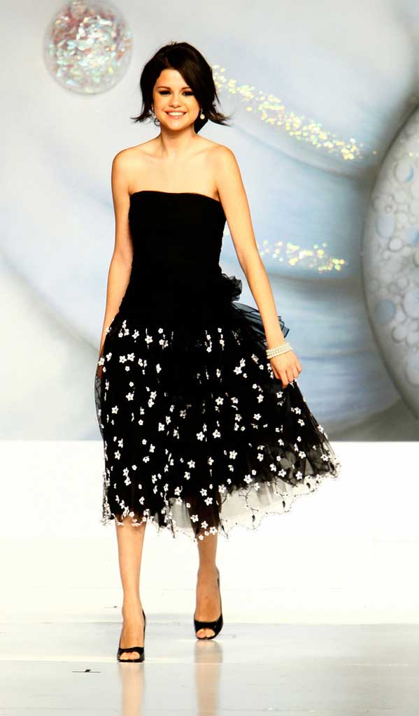 Selena Gomez Strapless Dress Celebrities Style